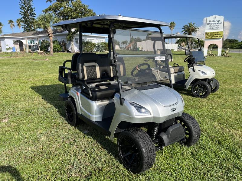 2025 STAR EV Sirius 2+2 LSV | Light Argent Metallic | Premium Electric ...